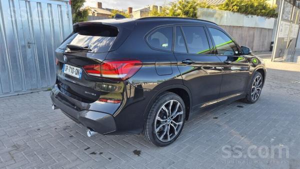 Melns BMW X1 2022 Liepāja, ar dzinēja tilpumu 2.00 L un nobraukumu 216 tūkst. km par 19990 €, foto 5 vietnē AUTOMOTO.COM.LV