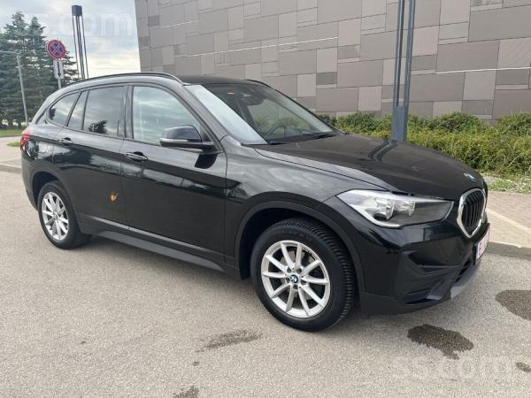 Melns BMW X1 2022 Rīga, ar dzinēja tilpumu 2.00 L un nobraukumu 220 tūkst. km par 16900 €, foto 3 vietnē AUTOMOTO.COM.LV