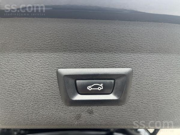 Melns BMW X1 2022 Rīga, ar dzinēja tilpumu 2.00 L un nobraukumu 220 tūkst. km par 16900 €, foto 9 vietnē AUTOMOTO.COM.LV