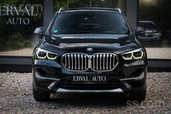 Black BMW X1 2022 in Jelgava, with an engine capacity of 2.00 L and mileage of 206 thousand km for 19500 €, photo 2 on AUTOMOTO.COM.LV