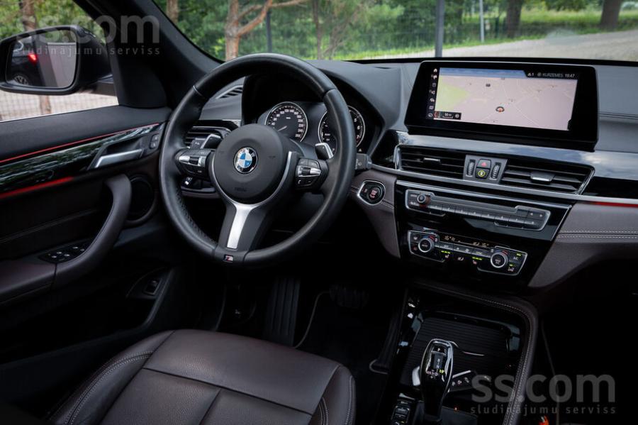 Black BMW X1 2022 in Jelgava, with an engine capacity of 2.00 L and mileage of 206 thousand km for 19500 €, photo 13 on AUTOMOTO.COM.LV
