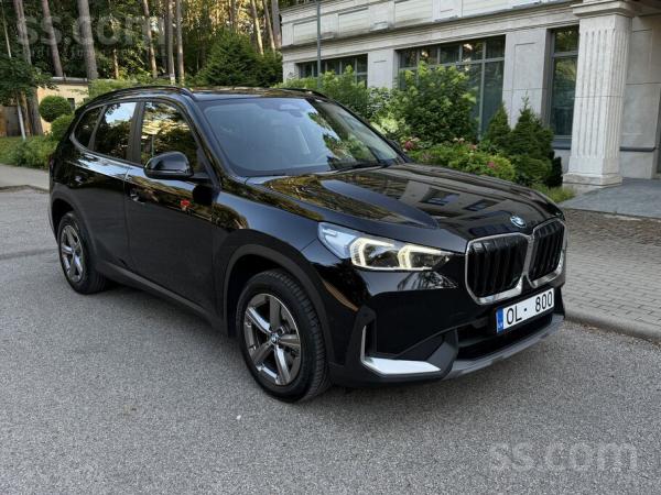 Melns BMW X1 2022 Rīga, ar dzinēja tilpumu 2.00 L un nobraukumu 153 tūkst. km par 32500 €, foto 3 vietnē AUTOMOTO.COM.LV
