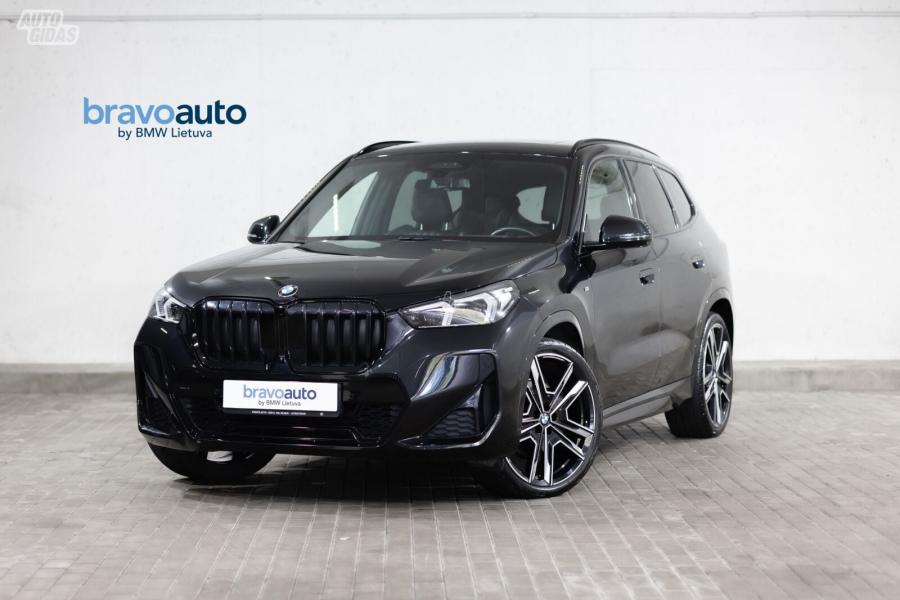Melns BMW X1 2023 Viļņa, ar dzinēja tilpumu 2.00 L un nobraukumu 37 tūkst. km par 44993 €, foto 1 vietnē AUTOMOTO.COM.LV