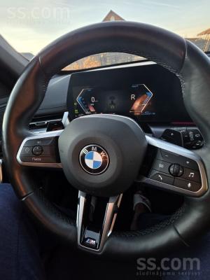 Black BMW X1 2023 in Riga, with an engine capacity of 1.50 L and mileage of 20 thousand km for 36500 €, photo 12 on AUTOMOTO.COM.LV