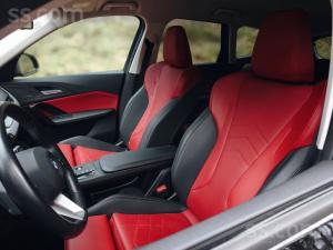 Black BMW X1 2023 in Jurmala, with an engine capacity of 2.00 L and mileage of 48 thousand km for 35000 €, photo 9 on AUTOMOTO.COM.LV