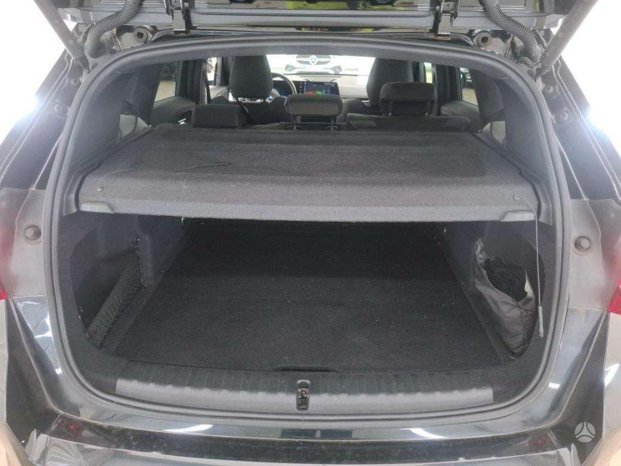 Black BMW X1 2023 in Vilnius, with an engine capacity of 1.50 L and mileage of 143 thousand km for 28315 €, photo 12 on AUTOMOTO.COM.LV