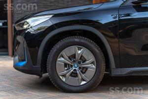 Melns BMW X1 2023 Rīga, ar dzinēja tilpumu 2.00 L un nobraukumu 3 tūkst. km par 40900 €, foto 10 vietnē AUTOMOTO.COM.LV