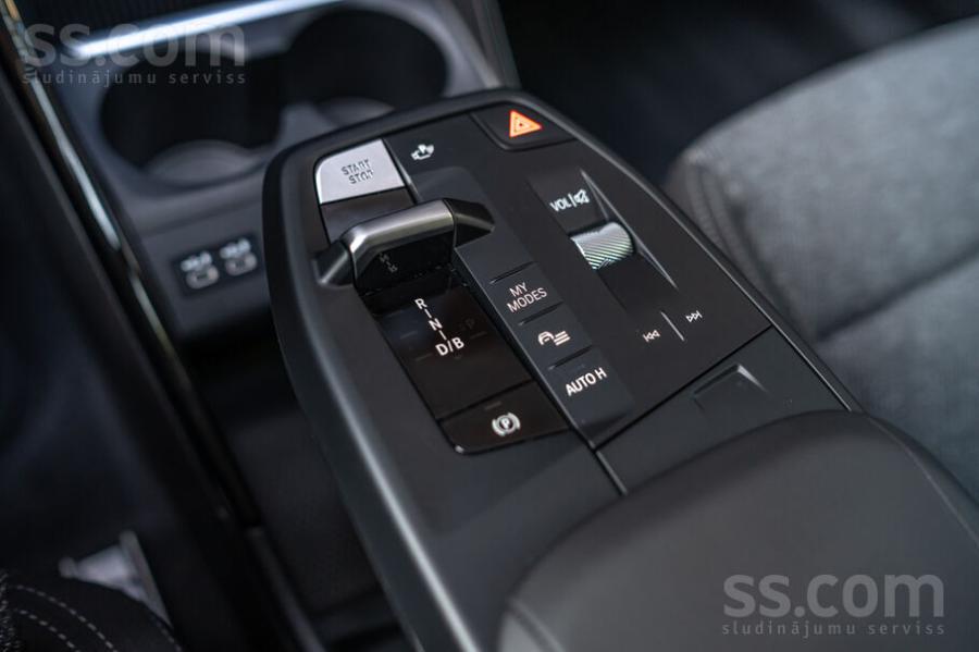 Melns BMW X1 2023 Rīga, ar dzinēja tilpumu 2.00 L un nobraukumu 3 tūkst. km par 40900 €, foto 27 vietnē AUTOMOTO.COM.LV