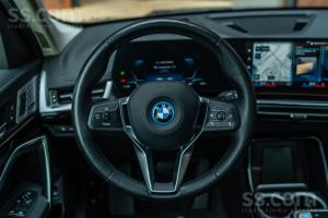 Black BMW X1 2023 in Riga, with an engine capacity of 0.00 L and mileage of 48 thousand km for 38900 €, photo 33 on AUTOMOTO.COM.LV
