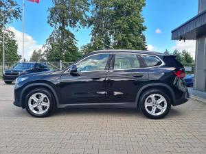 Black BMW X1 2023 in Siauliai, with an engine capacity of 2.00 L and mileage of 155 thousand km for 24990 €, photo 6 on AUTOMOTO.COM.LV