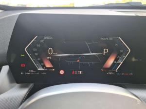 Black BMW X1 2023 in Siauliai, with an engine capacity of 2.00 L and mileage of 155 thousand km for 24990 €, photo 28 on AUTOMOTO.COM.LV