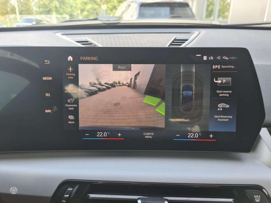 Black BMW X1 2023 in Siauliai, with an engine capacity of 2.00 L and mileage of 155 thousand km for 24990 €, photo 30 on AUTOMOTO.COM.LV