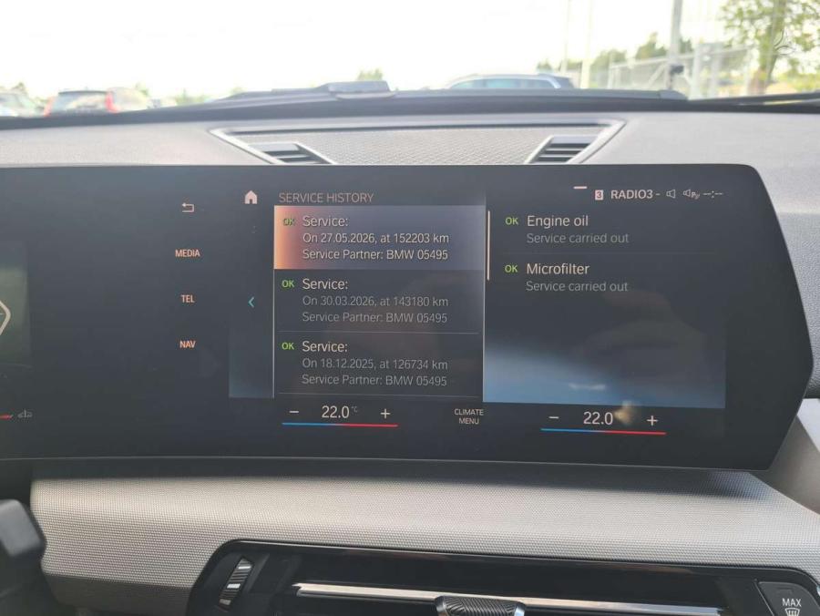 Black BMW X1 2023 in Siauliai, with an engine capacity of 2.00 L and mileage of 155 thousand km for 24990 €, photo 35 on AUTOMOTO.COM.LV