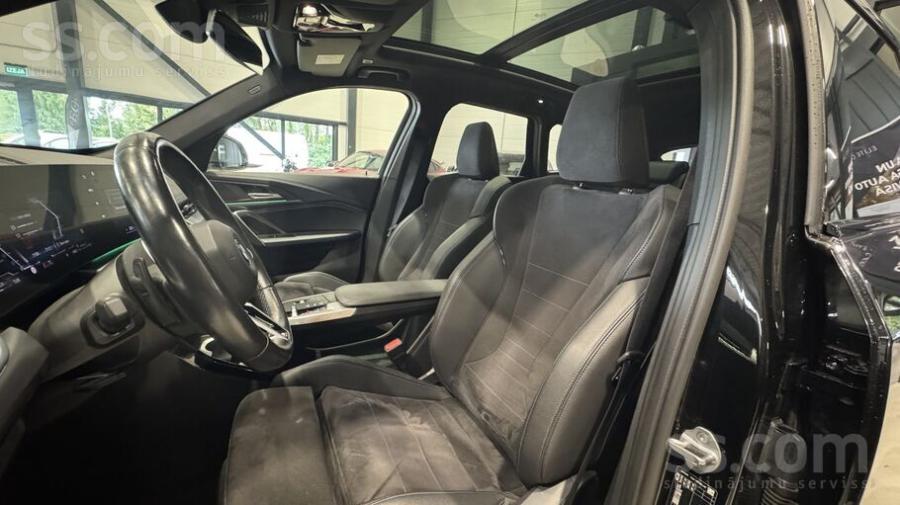 Melns BMW X1 2023 Rīga, ar dzinēja tilpumu 1.50 L un nobraukumu 22 tūkst. km par 36990 €, foto 20 vietnē AUTOMOTO.COM.LV