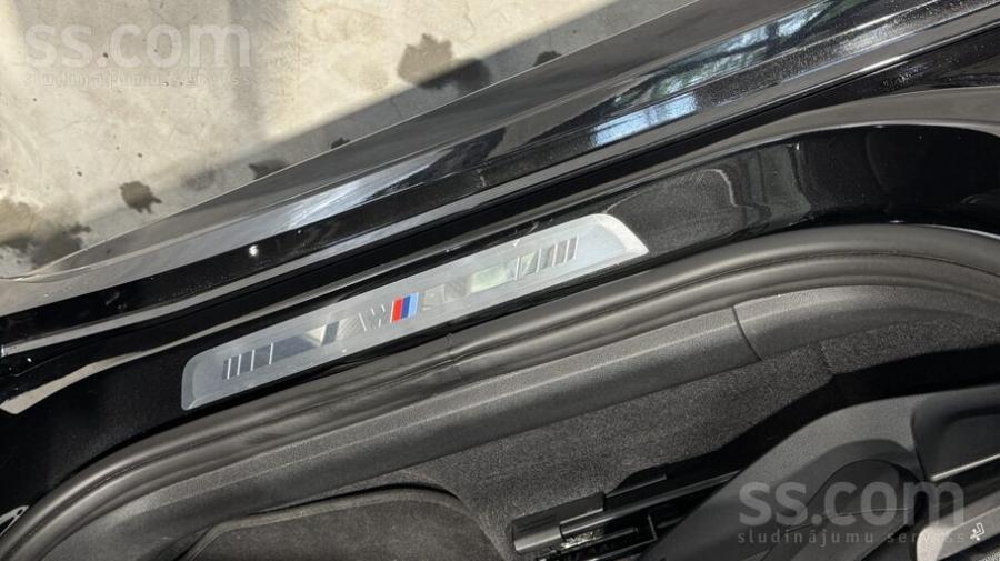Melns BMW X1 2023 Rīga, ar dzinēja tilpumu 1.50 L un nobraukumu 22 tūkst. km par 36990 €, foto 21 vietnē AUTOMOTO.COM.LV