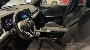 Melns BMW X1 2023 Rīga, ar dzinēja tilpumu 1.50 L un nobraukumu 22 tūkst. km par 36990 €, foto 23 vietnē AUTOMOTO.COM.LV