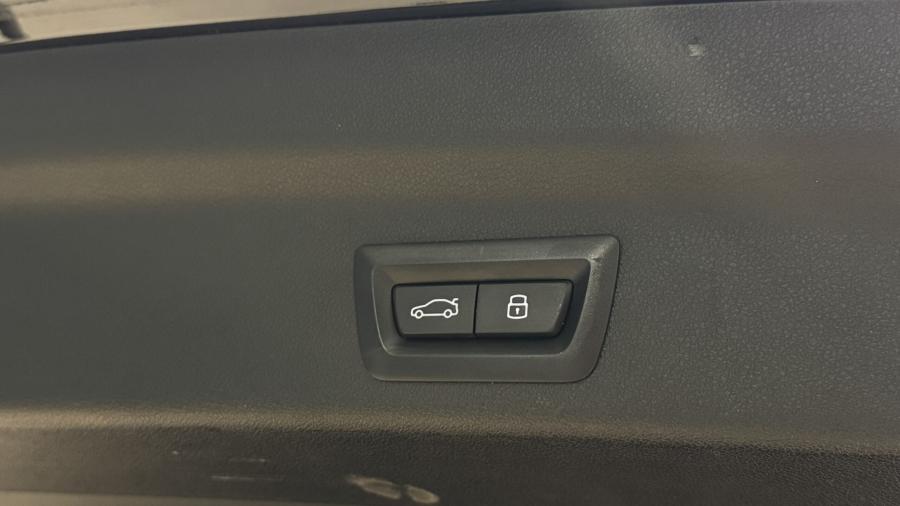Melns BMW X1 2023 Rīga, ar dzinēja tilpumu 1.50 L un nobraukumu 22 tūkst. km par 34990 €, foto 18 vietnē AUTOMOTO.COM.LV