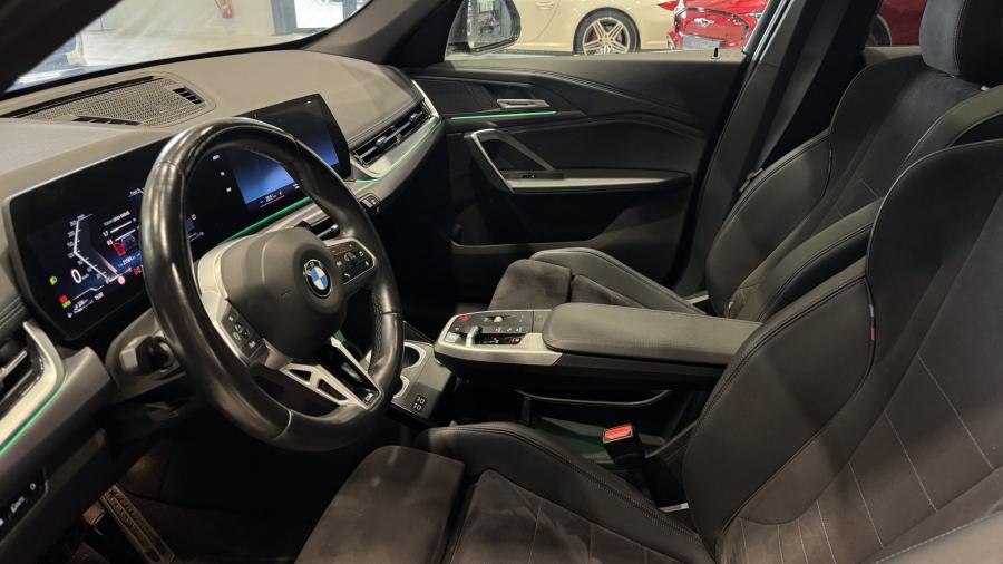 Melns BMW X1 2023 Rīga, ar dzinēja tilpumu 1.50 L un nobraukumu 22 tūkst. km par 34990 €, foto 23 vietnē AUTOMOTO.COM.LV