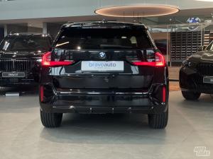 Black BMW X1 2023 in Klaipeda, with an engine capacity of 2.00 L and mileage of 124 thousand km for 32991 €, photo 6 on AUTOMOTO.COM.LV