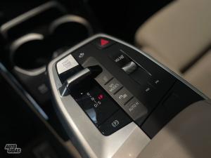 Black BMW X1 2023 in Klaipeda, with an engine capacity of 2.00 L and mileage of 124 thousand km for 32991 €, photo 15 on AUTOMOTO.COM.LV