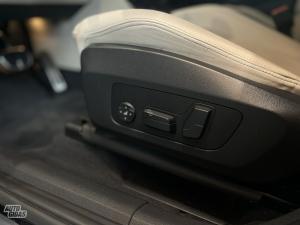 Black BMW X1 2023 in Klaipeda, with an engine capacity of 2.00 L and mileage of 124 thousand km for 32991 €, photo 19 on AUTOMOTO.COM.LV
