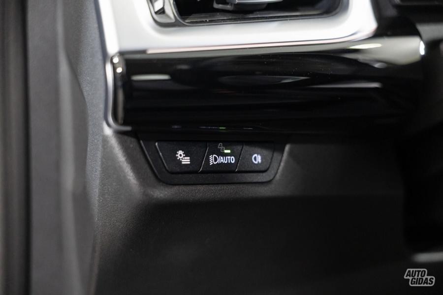 Melns BMW X1 2023 Viļņa, ar dzinēja tilpumu 2.00 L un nobraukumu 112 tūkst. km par 31491 €, foto 15 vietnē AUTOMOTO.COM.LV