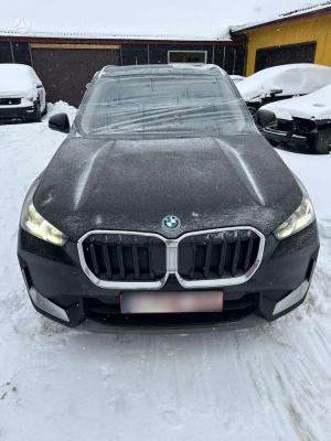 Melns BMW X1 2024 Klaipėda, ar dzinēja tilpumu 1.50 L un nobraukumu 36 tūkst. km par 22500 €, foto 2 vietnē AUTOMOTO.COM.LV