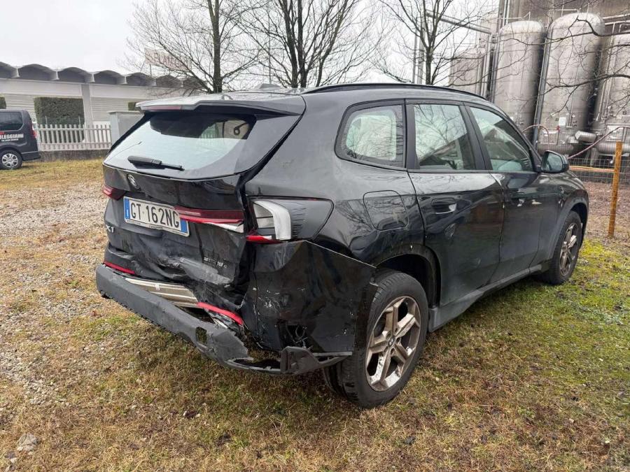 Black BMW X1 2024 in Panevezys, with an engine capacity of 2.00 L and mileage of 62 thousand km for 17500 €, photo 2 on AUTOMOTO.COM.LV