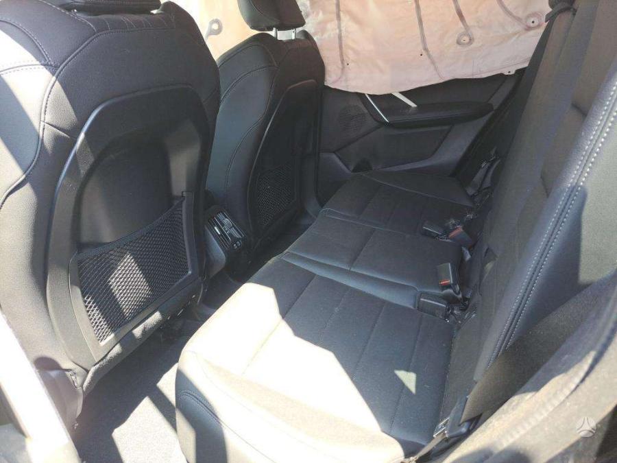 Melns BMW X1 2024 Viļņa, ar dzinēja tilpumu 1.50 L un nobraukumu 39 tūkst. km par 19600 €, foto 7 vietnē AUTOMOTO.COM.LV