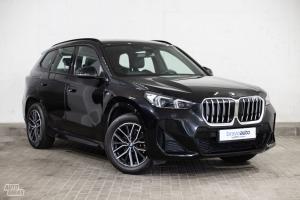 Black BMW X1 2025 in Vilnius, with an engine capacity of 1.50 L and mileage of 43 thousand km for 36491 €, photo 6 on AUTOMOTO.COM.LV