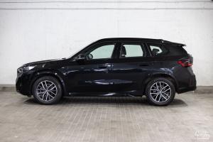 Black BMW X1 2025 in Vilnius, with an engine capacity of 1.50 L and mileage of 43 thousand km for 36491 €, photo 7 on AUTOMOTO.COM.LV