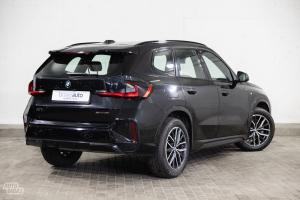 Black BMW X1 2025 in Vilnius, with an engine capacity of 1.50 L and mileage of 43 thousand km for 36491 €, photo 9 on AUTOMOTO.COM.LV