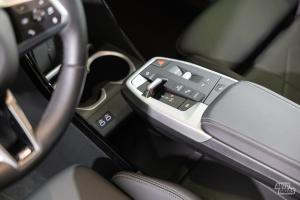 Black BMW X1 2025 in Vilnius, with an engine capacity of 1.50 L and mileage of 43 thousand km for 36491 €, photo 13 on AUTOMOTO.COM.LV