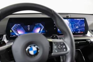 Black BMW X1 2025 in Vilnius, with an engine capacity of 1.50 L and mileage of 43 thousand km for 36491 €, photo 23 on AUTOMOTO.COM.LV
