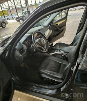 Melns BMW X1 2010 Aizkraukle, ar dzinēja tilpumu 2.00 L un nobraukumu 397 tūkst. km par 5500 €, foto 9 vietnē AUTOMOTO.COM.LV