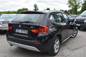 Melns BMW X1 2010 Kuldīga, ar dzinēja tilpumu 2.00 L un nobraukumu 0 tūkst. km par 7500 €, foto 2 vietnē AUTOMOTO.COM.LV