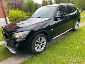 Black BMW X1 2010 in Jelgava, with an engine capacity of 2.00 L and mileage of 252 thousand km for 6550 €, photo  on AUTOMOTO.COM.LV