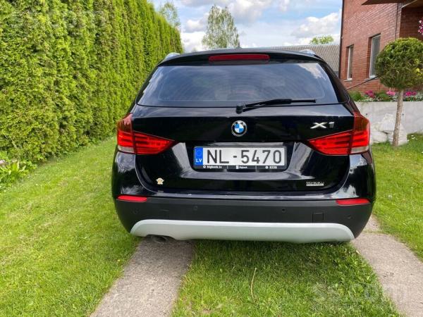 Melns BMW X1 2010 Jelgava, ar dzinēja tilpumu 2.00 L un nobraukumu 252 tūkst. km par 6550 €, foto 2 vietnē AUTOMOTO.COM.LV