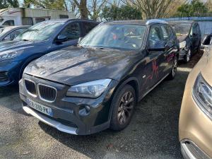 Black BMW X1 2010 in Taurage, with an engine capacity of 2.00 L and mileage of 257 thousand km for 5200 €, photo 4 on AUTOMOTO.COM.LV