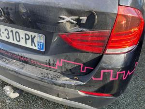 Black BMW X1 2010 in Taurage, with an engine capacity of 2.00 L and mileage of 257 thousand km for 5200 €, photo 8 on AUTOMOTO.COM.LV