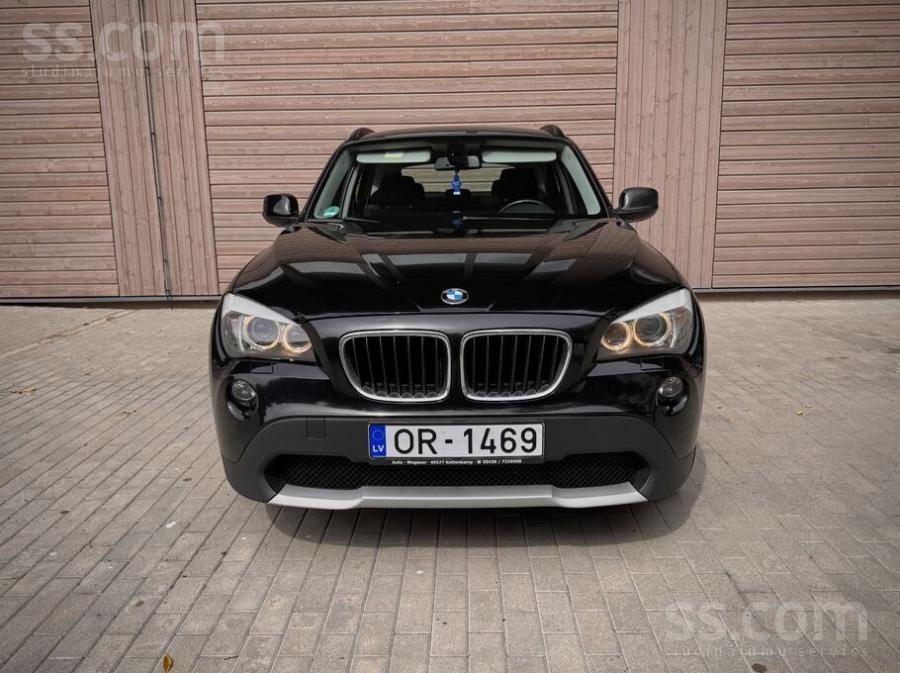 Melns BMW X1 2010 Jelgava, ar dzinēja tilpumu 2.00 L un nobraukumu 275 tūkst. km par 5780 €, foto 3 vietnē AUTOMOTO.COM.LV