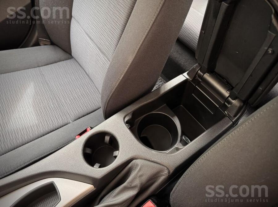 Melns BMW X1 2010 Jelgava, ar dzinēja tilpumu 2.00 L un nobraukumu 275 tūkst. km par 5780 €, foto 16 vietnē AUTOMOTO.COM.LV