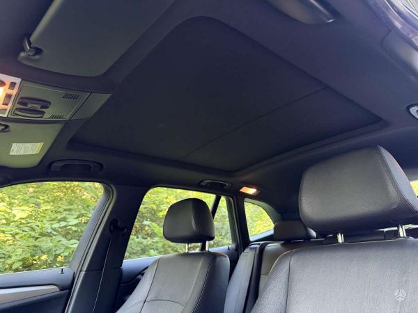 Black BMW X1 2010 in Prienai, with an engine capacity of 0.00 L and mileage of 348 thousand km for 5200 €, photo 8 on AUTOMOTO.COM.LV