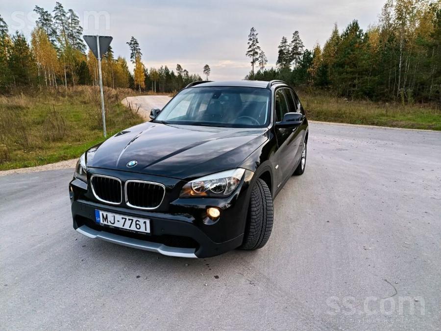 Melns BMW X1 2010 Rīga, ar dzinēja tilpumu 2.00 L un nobraukumu 285 tūkst. km par 5300 €, foto 1 vietnē AUTOMOTO.COM.LV