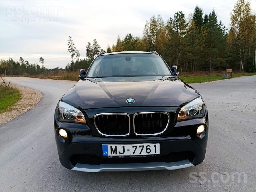 Melns BMW X1 2010 Rīga, ar dzinēja tilpumu 2.00 L un nobraukumu 285 tūkst. km par 5300 €, foto 3 vietnē AUTOMOTO.COM.LV