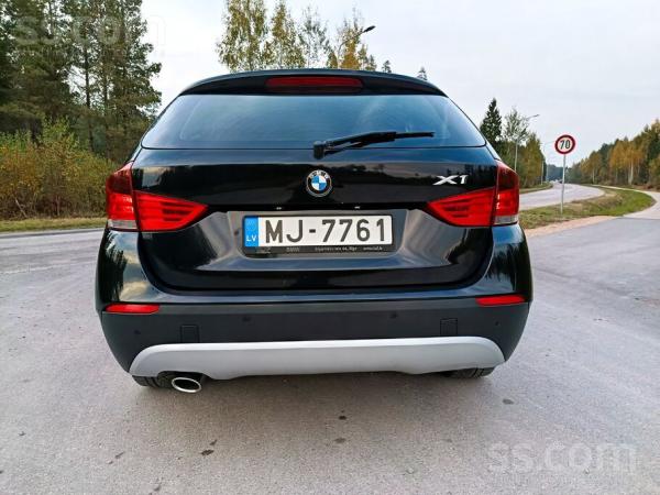 Melns BMW X1 2010 Rīga, ar dzinēja tilpumu 2.00 L un nobraukumu 285 tūkst. km par 5300 €, foto 6 vietnē AUTOMOTO.COM.LV