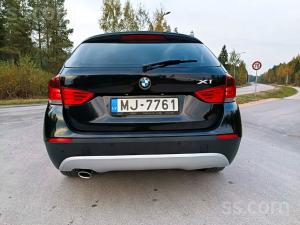 Melns BMW X1 2010 Rīga, ar dzinēja tilpumu 2.00 L un nobraukumu 285 tūkst. km par 5300 €, foto 6 vietnē AUTOMOTO.COM.LV