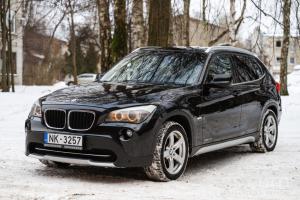 Black BMW X1 2011 in Liepaja, with an engine capacity of 2.00 L and mileage of 256 thousand km for 8200 €, photo 11 on AUTOMOTO.COM.LV