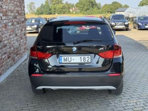 Melns BMW X1 2011 Talsi, ar dzinēja tilpumu 2.00 L un nobraukumu 237 tūkst. km par 7450 €, foto 14 vietnē AUTOMOTO.COM.LV