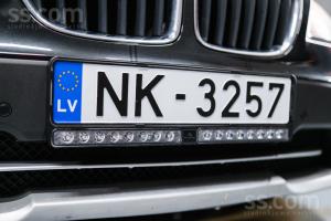 Melns BMW X1 2011 Liepāja, ar dzinēja tilpumu 2.00 L un nobraukumu 260 tūkst. km par 6990 €, foto 14 vietnē AUTOMOTO.COM.LV